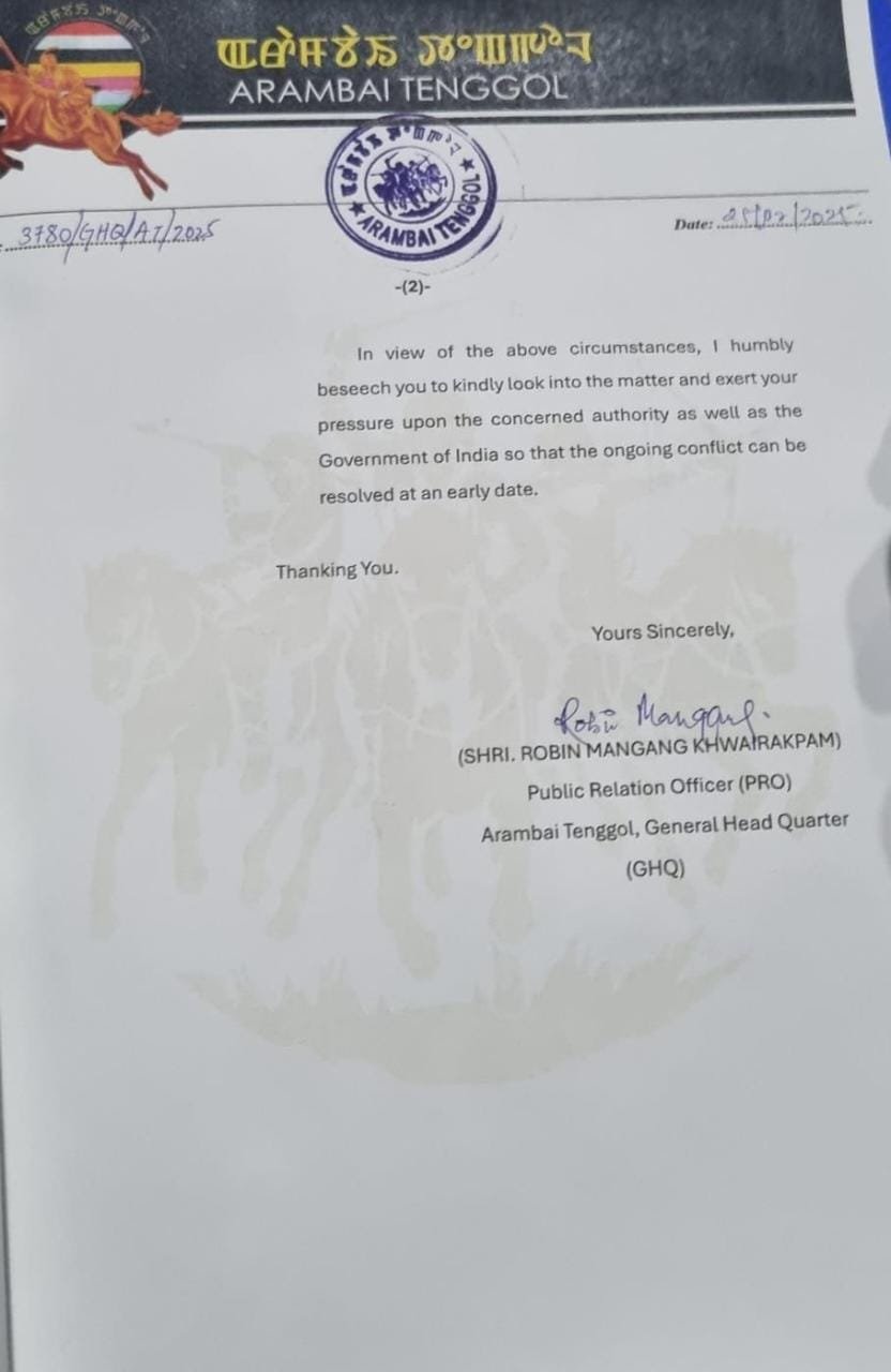 Governor Holds talks with Wanted Arambai Tenggol Chieftains